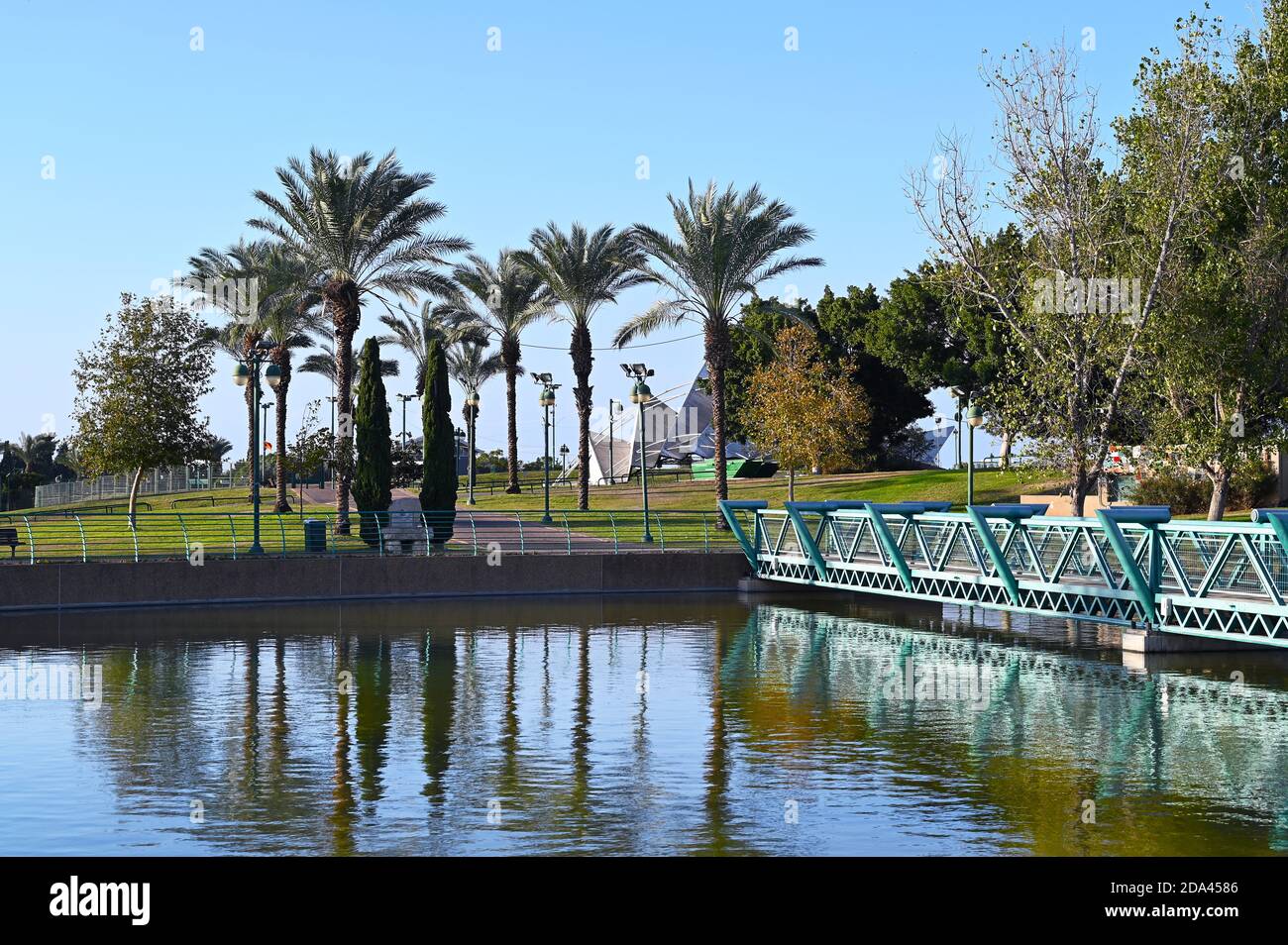 Raanana hi-res stock photography and images - Alamy