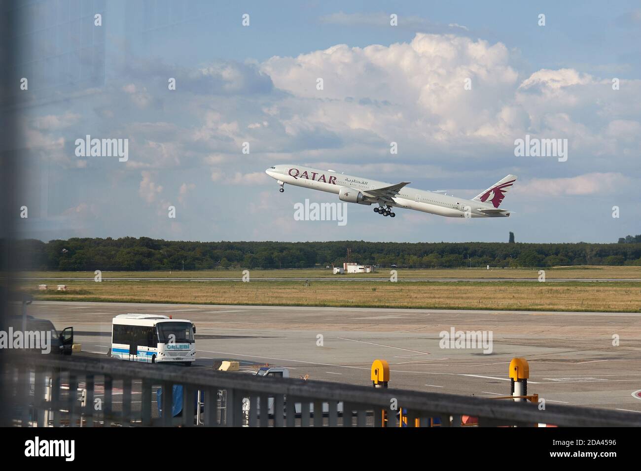 Plane taking off Stock Photo - Alamy