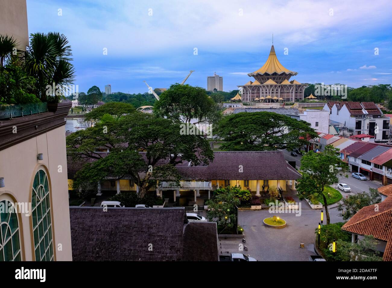 Dewan Undangan Negeri Sarawak during Sunset Stock Photo - Alamy