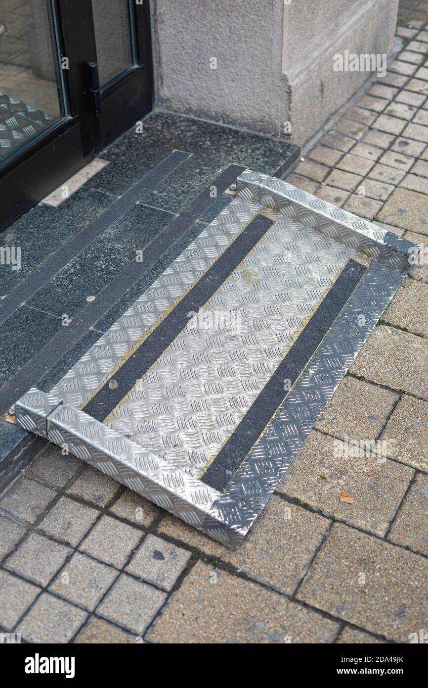 One Step Ramp for Wheelchair User Building Access Stock Photo - Alamy