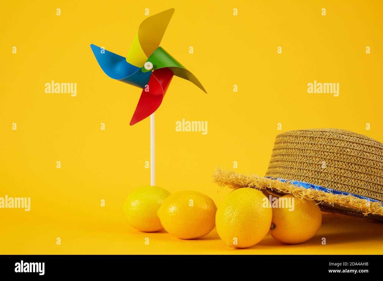 Spinner hat hi-res stock photography and images - Alamy