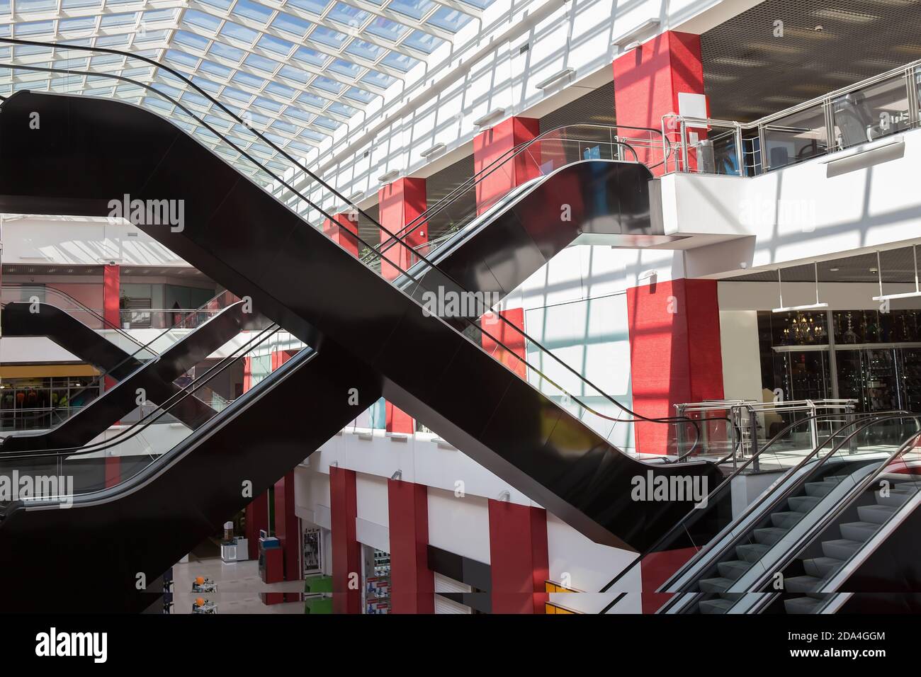 interior of a modern multi-storey shopping center Stock Photo - Alamy