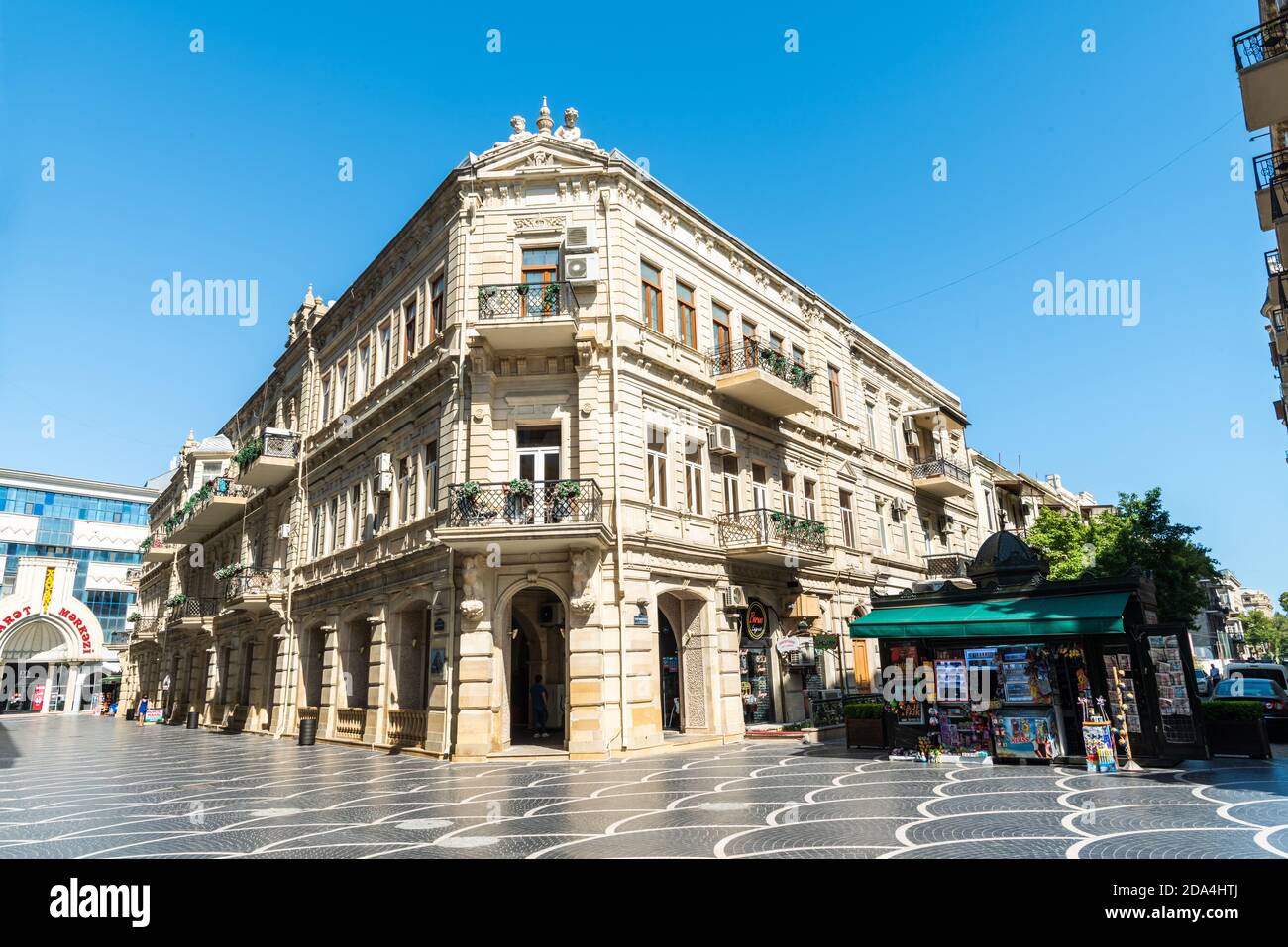 Empty properties hi-res stock photography and images - Alamy