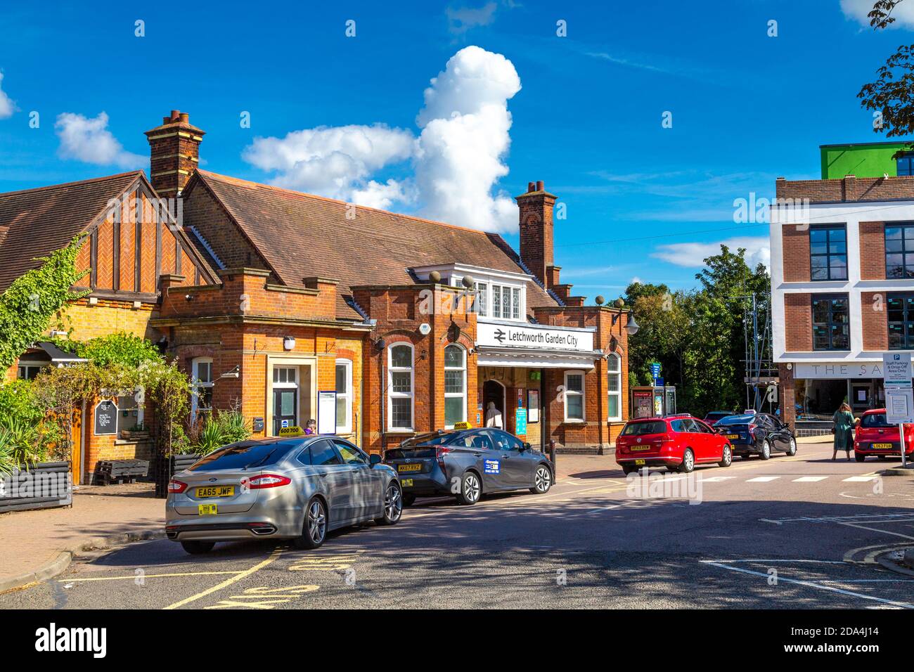 Letchworth garden city hi-res stock photography and images - Alamy