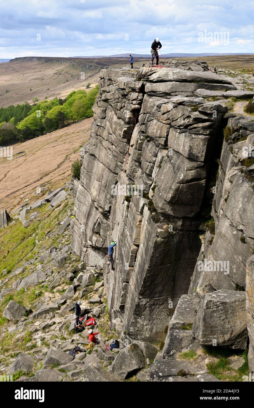 Stanage Edge in the Peak District Derbyshire England Stock Photo - Alamy