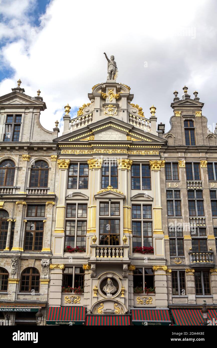 Brussels, BELGIUM : The World Heritage Grand Place, historic buildings ...