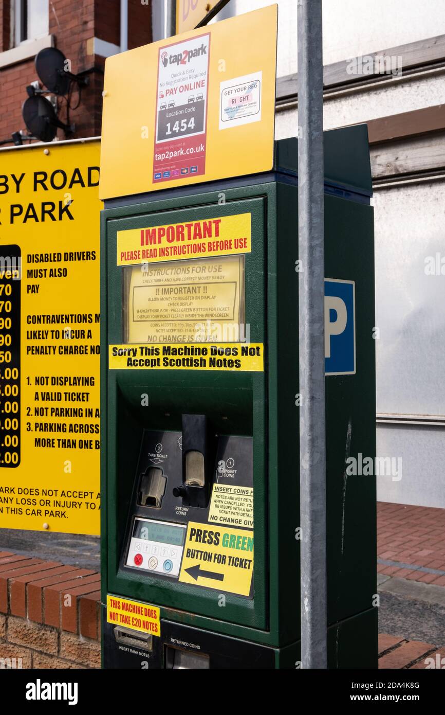Car parking machine hi-res stock photography and images - Alamy