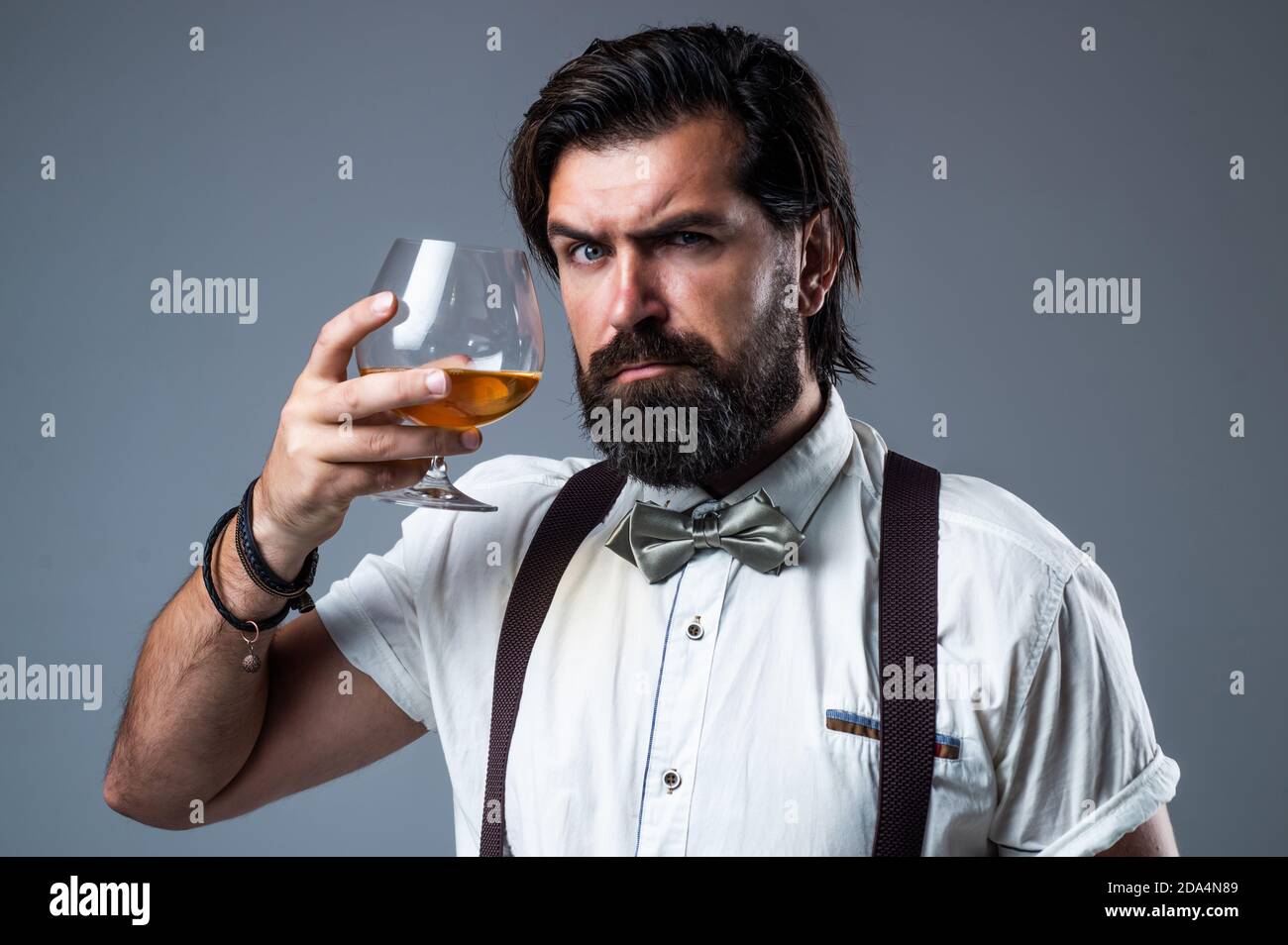 Old guy drinking scotch hi-res stock photography and images - Alamy