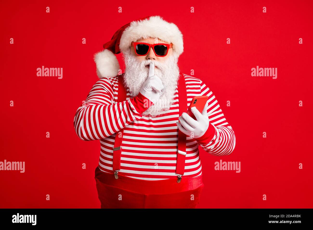 Shhh santa hi-res stock photography and images - Alamy