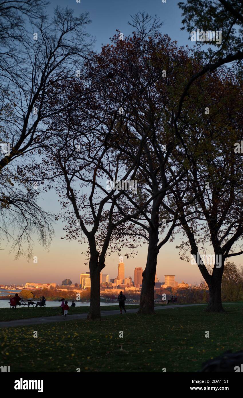 Cleveland skyline in fall at sunset Stock Photo - Alamy