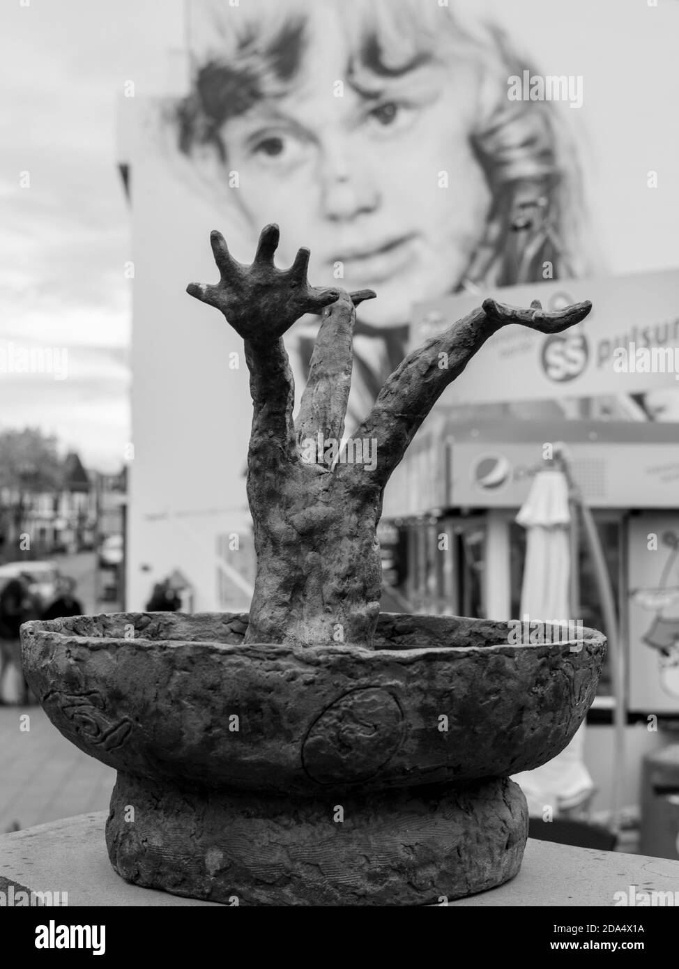 Statue display Black and White Stock Photos & Images - Alamy