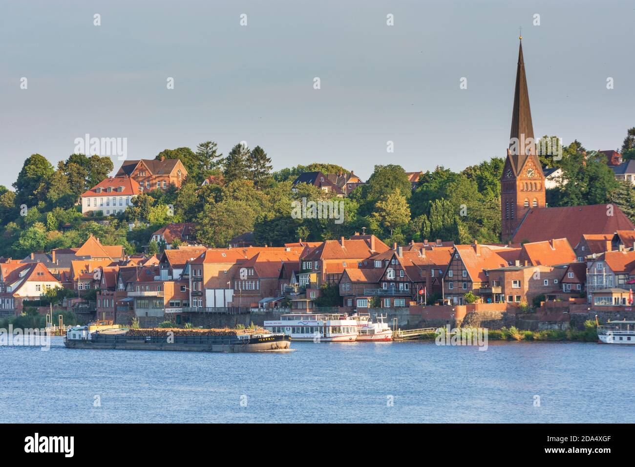 Lauenburg/Elbe: river Elbe, old town Lauenburg, church Maria-Magdalenen ...