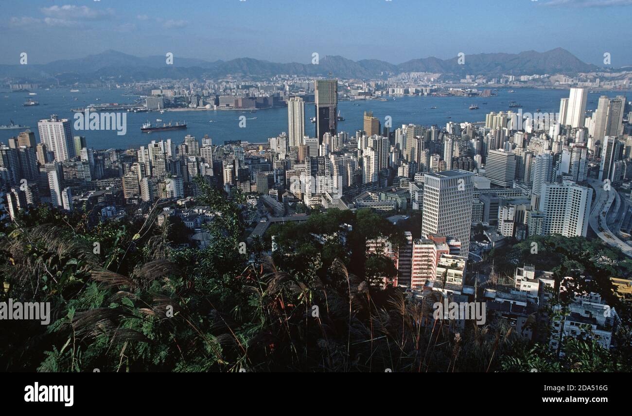 Hong Kong Skyline, 80s Stock Photo - Alamy
