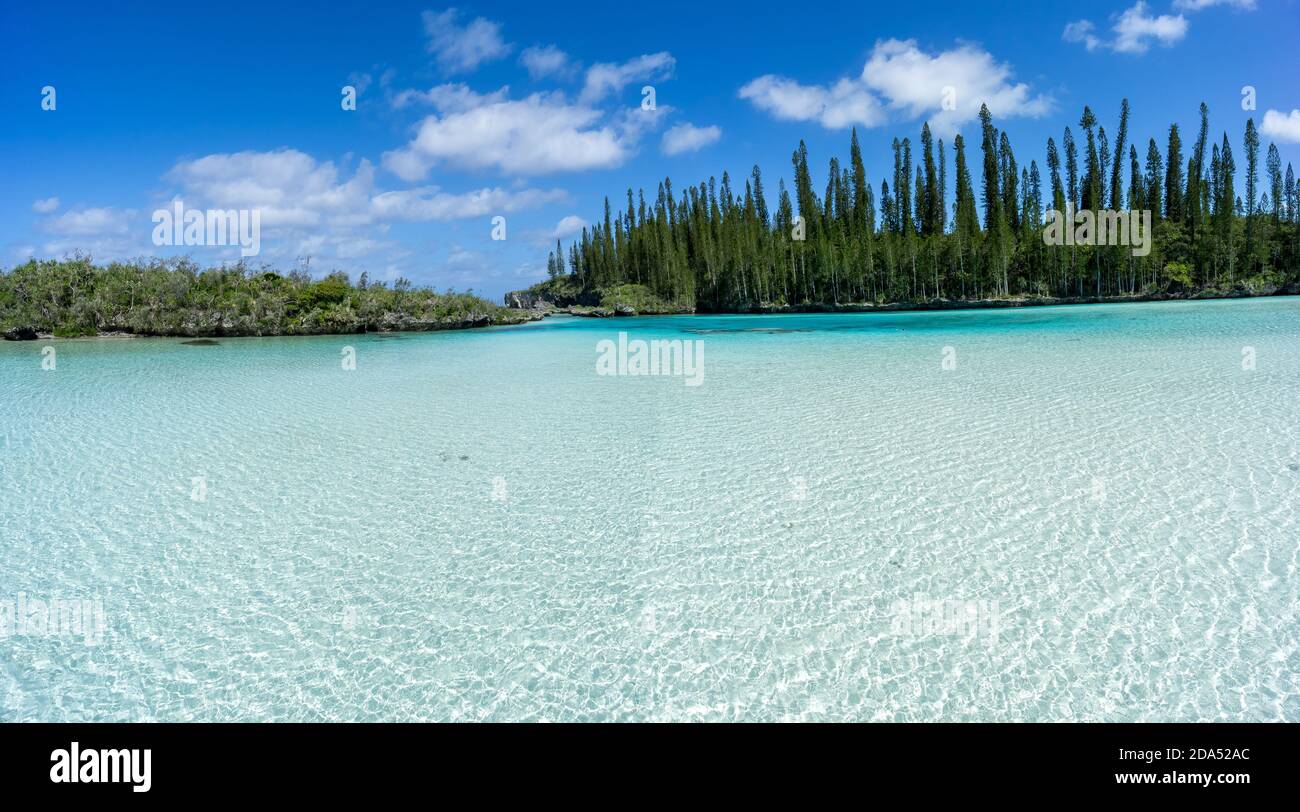 beautiful seascape of natural swimming pool of Oro Bay, Isle of Pines ...
