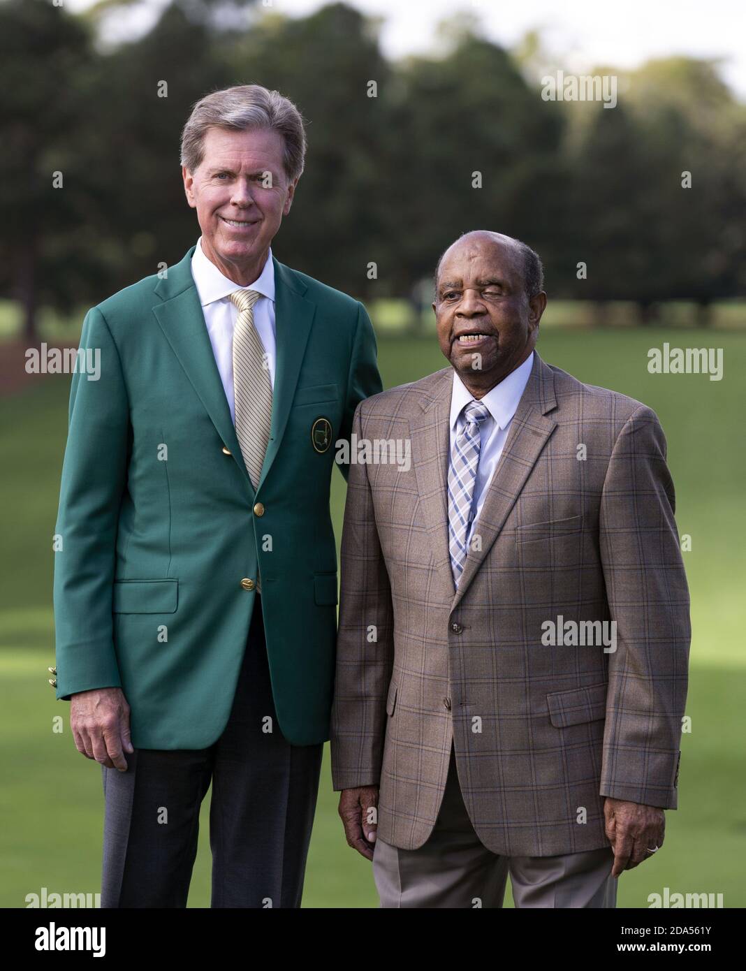 Fred Ridley (L), Chairman of Augusta National Golf Club, poses with Lee ...