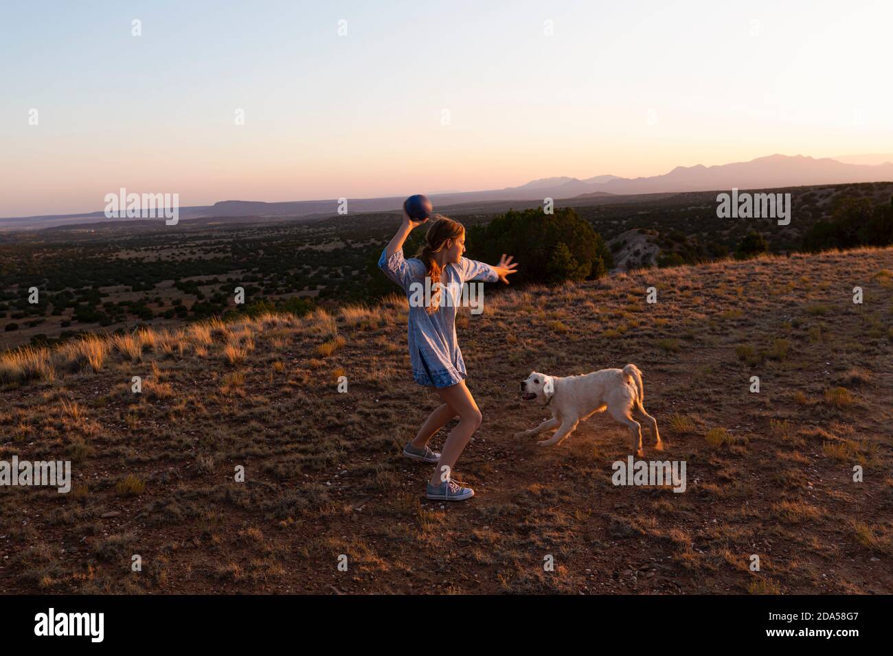 Mexico girl football ball hi-res stock photography and images - Alamy
