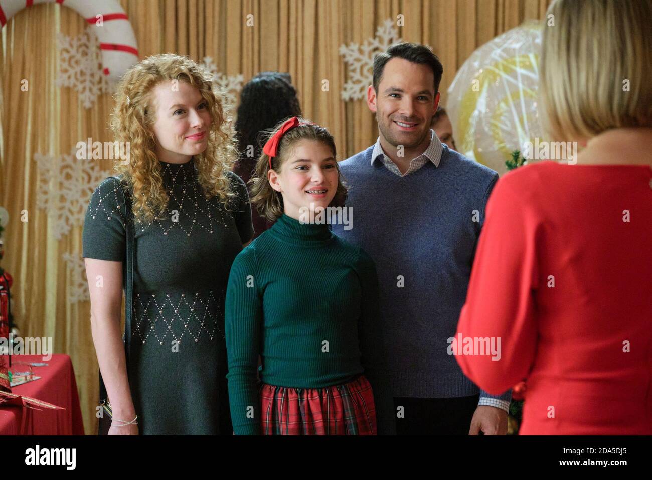 NEVER KISS A MAN IN A CHRISTMAS SWEATER, from left: Paula Burrows ...