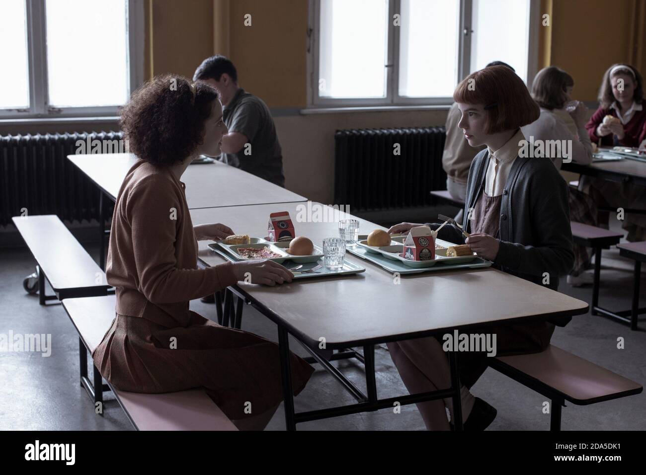 The queens gambit tv series hi-res stock photography and images - Alamy