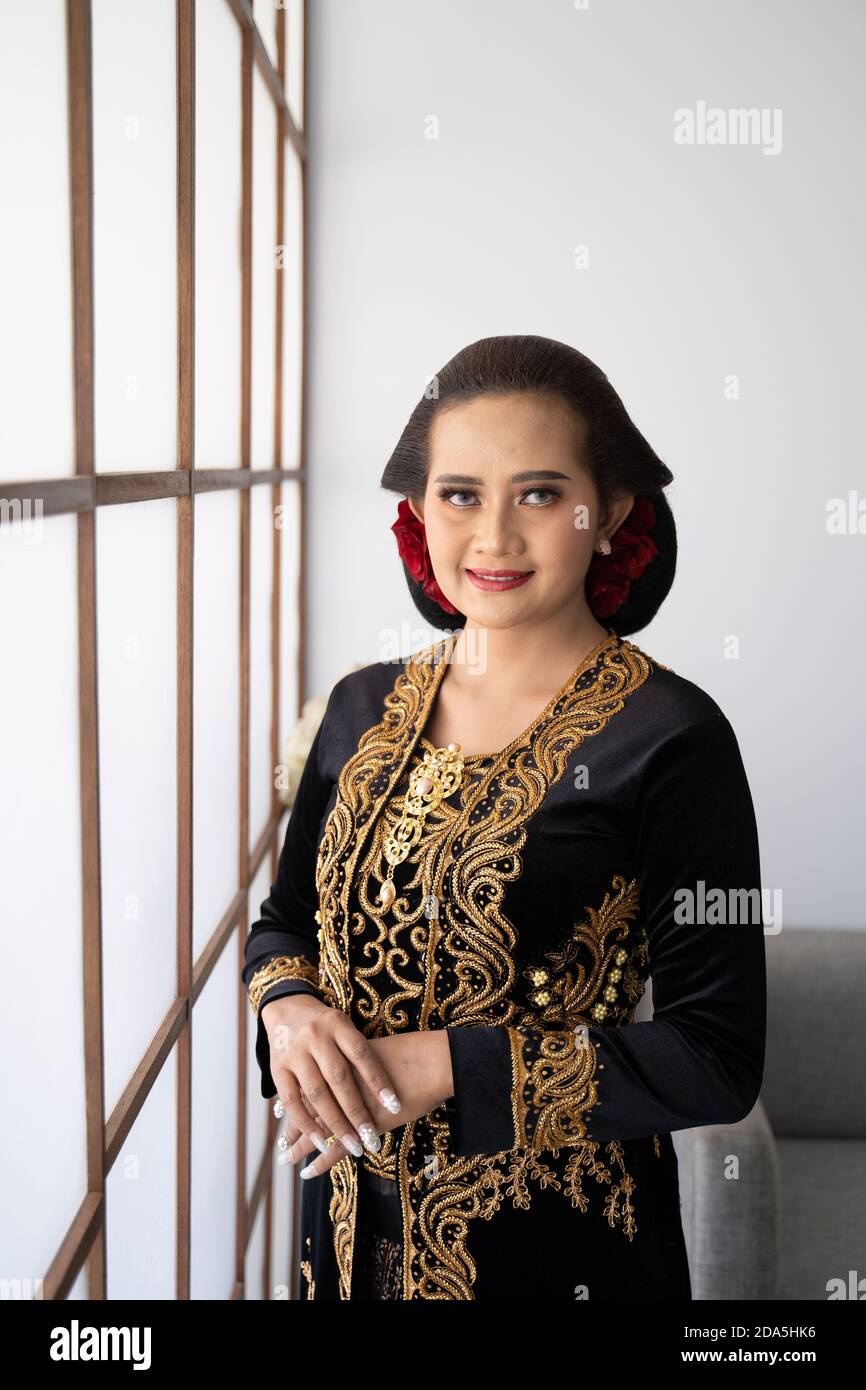 Javanese Woman High Resolution Stock Photography and Images - Alamy