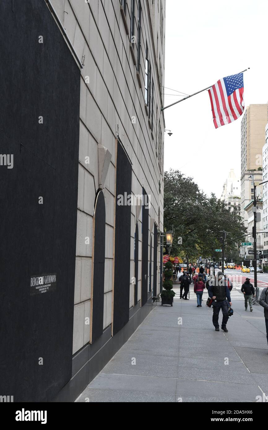 New York City/USA - November 3, 2020: Window display in New York City ...