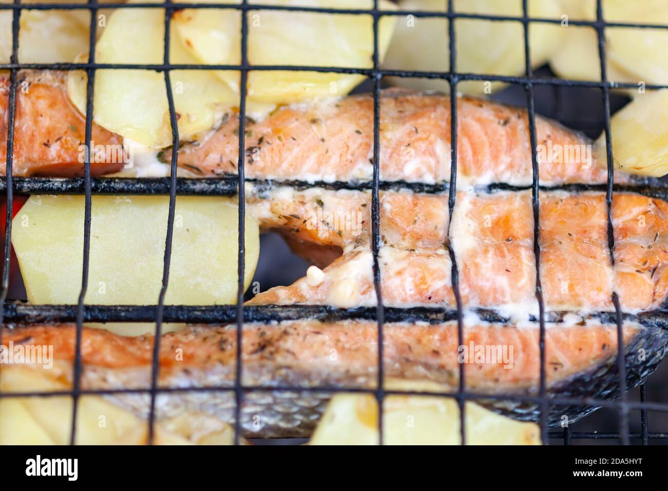 Fried trout fish potato hi-res stock photography and images - Alamy
