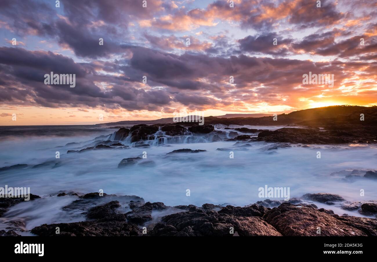 Shellharbour village hi-res stock photography and images - Alamy