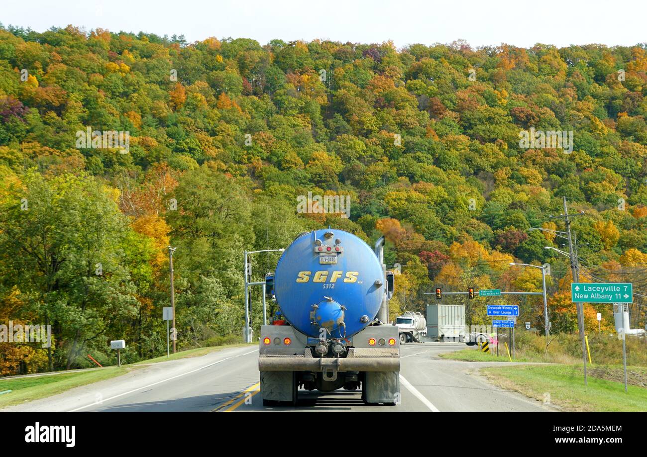 Fall color 2020 hi-res stock photography and images - Alamy