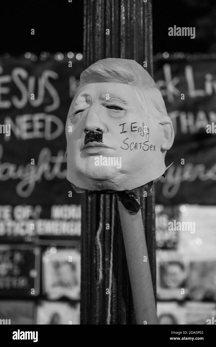 Hitler mask hi-res stock photography and images - Alamy