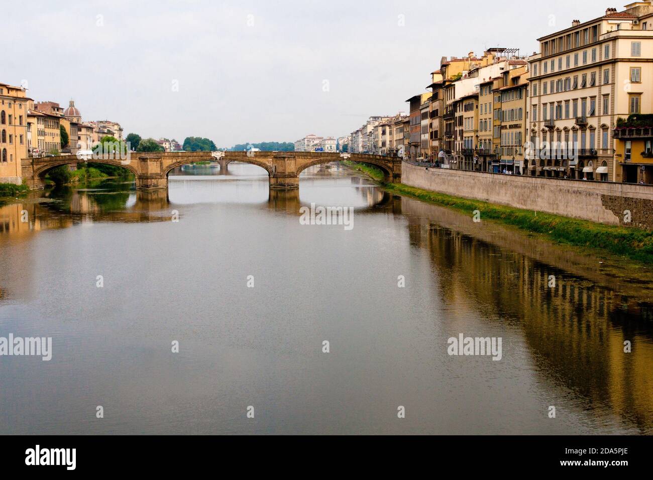 Florence. The bridge over the Arno Stock Photo - Alamy
