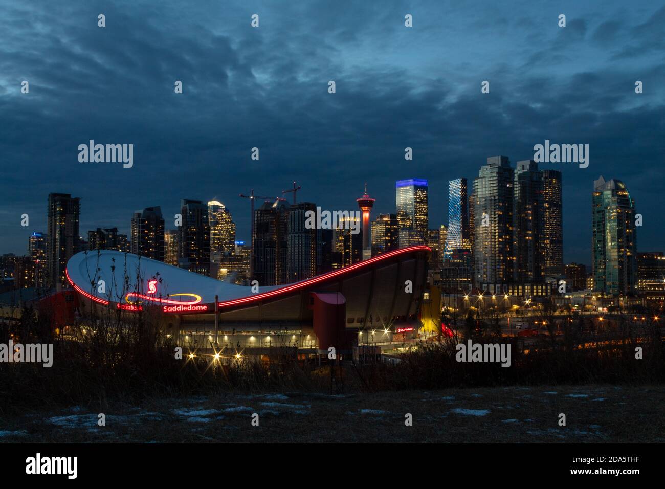 Scotiabank saddledome hi-res stock photography and images - Alamy