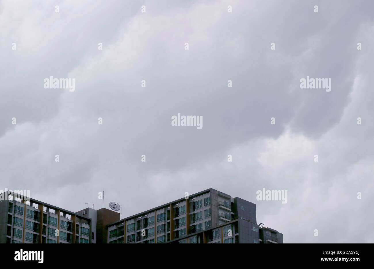 Downtown before rain hi-res stock photography and images - Alamy