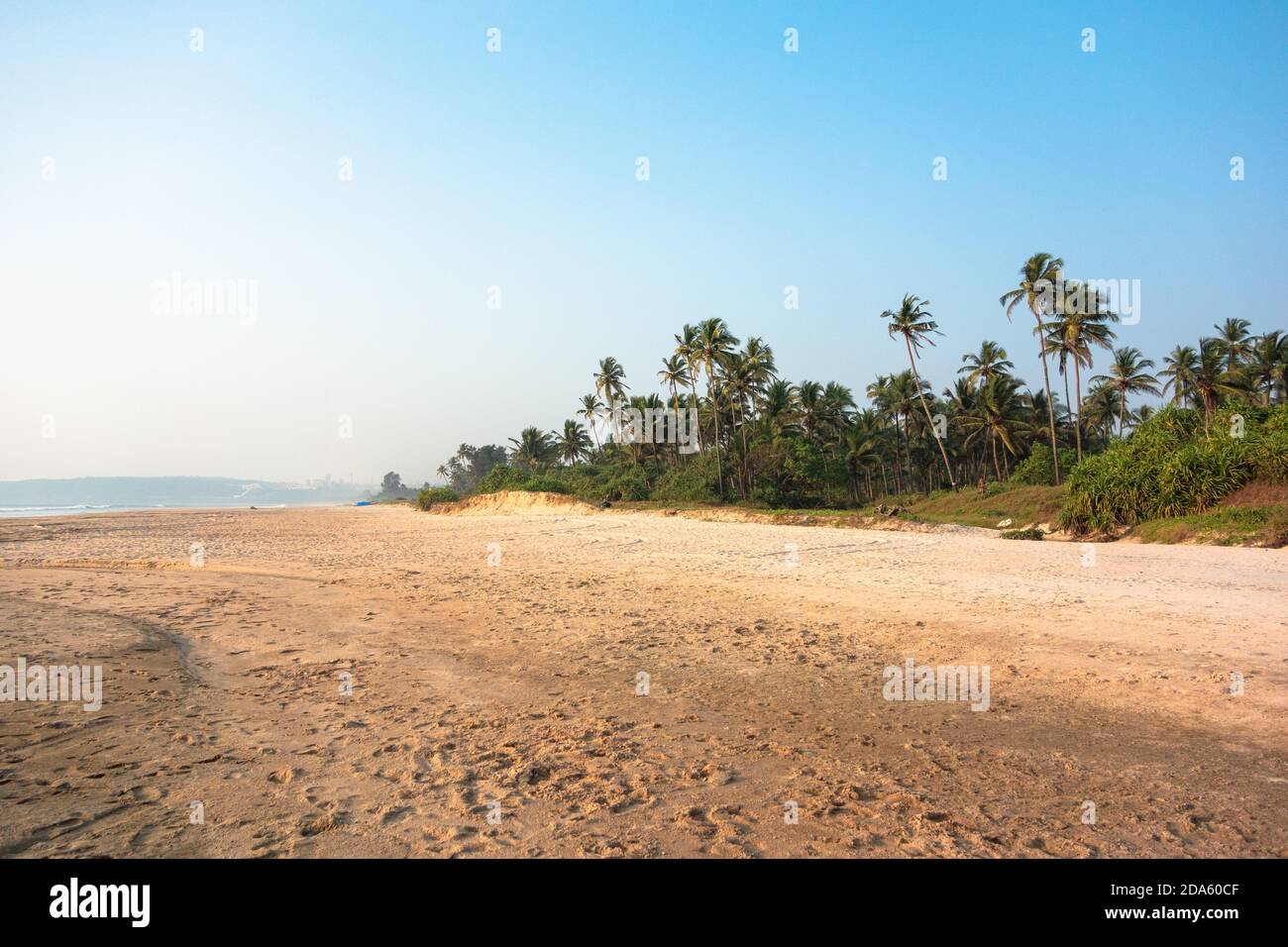 Secluded and unpopular Cansaulim Beach in Cansaulim, Goa, India Stock ...