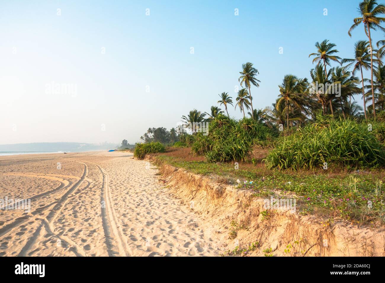 Secluded and unpopular Cansaulim Beach in Cansaulim, Goa, India Stock ...