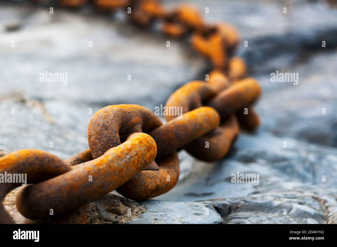 Old Large Chain High Resolution Stock Photography and Images - Alamy