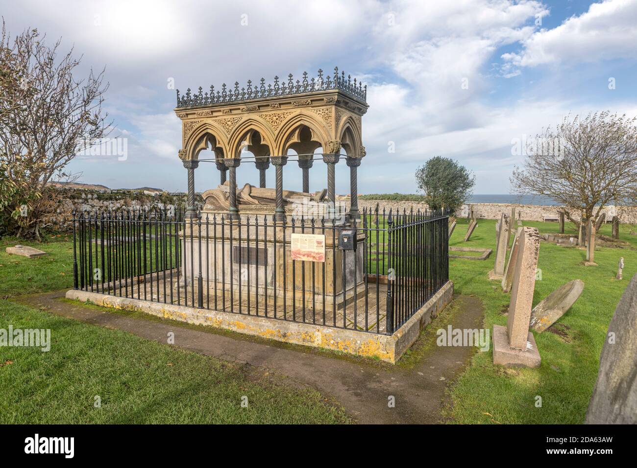 Grace darling memorial hi-res stock photography and images - Alamy