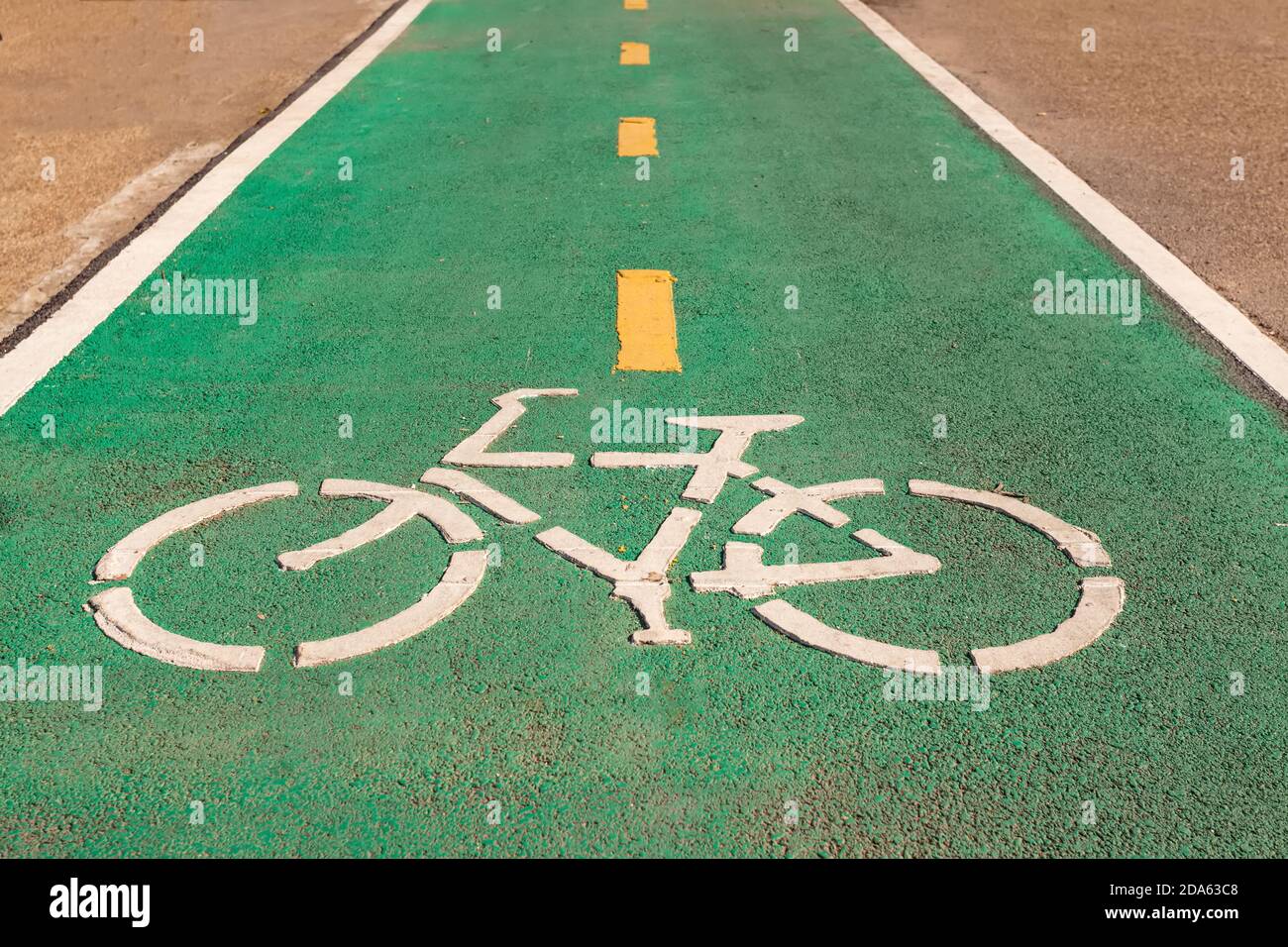 Bicycle line symbol travel hi-res stock photography and images - Alamy