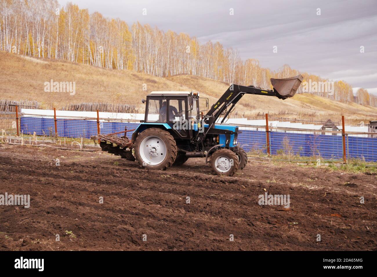 Plow land hi-res stock photography and images - Alamy