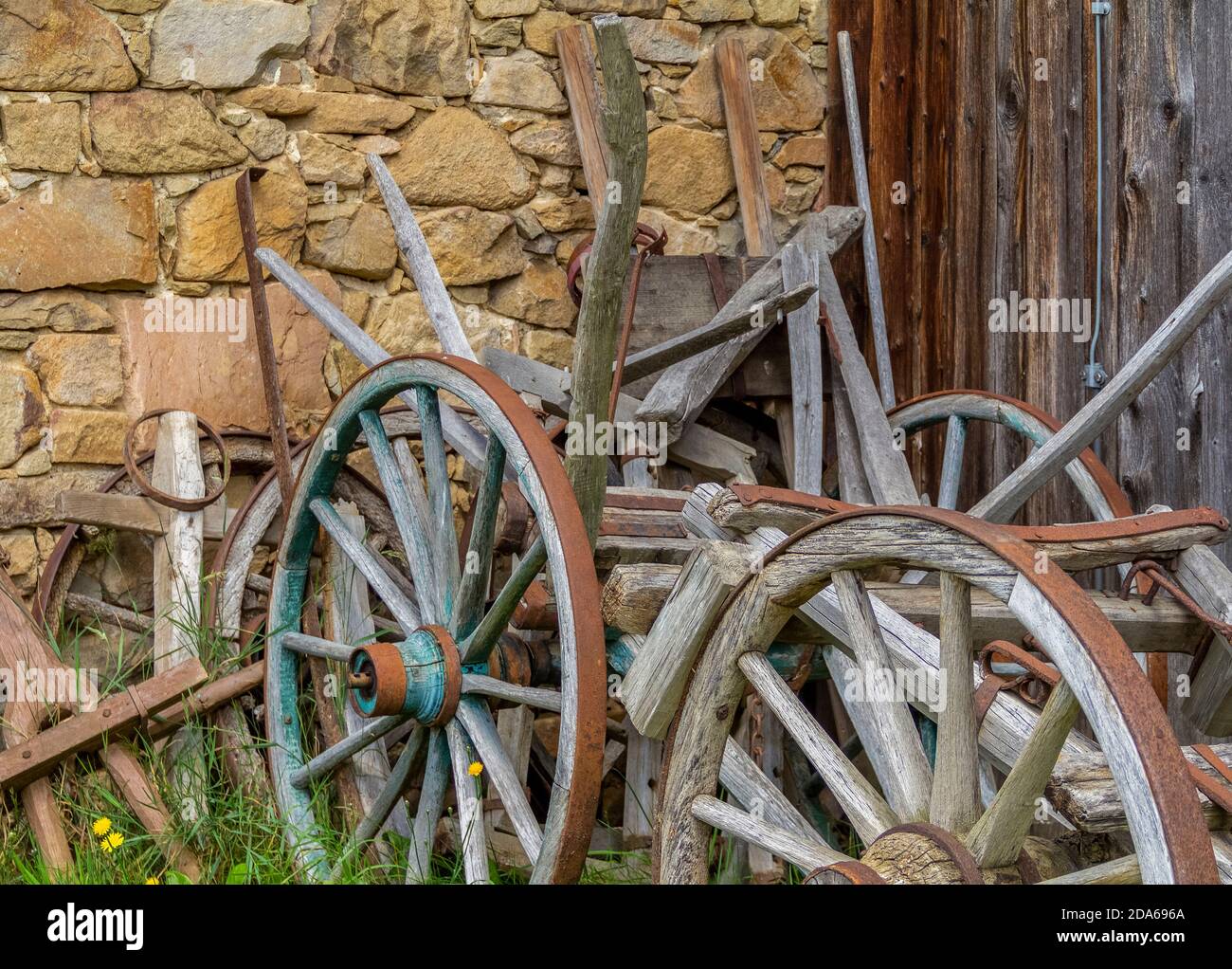 Detachable side farm cart hi-res stock photography and images - Alamy