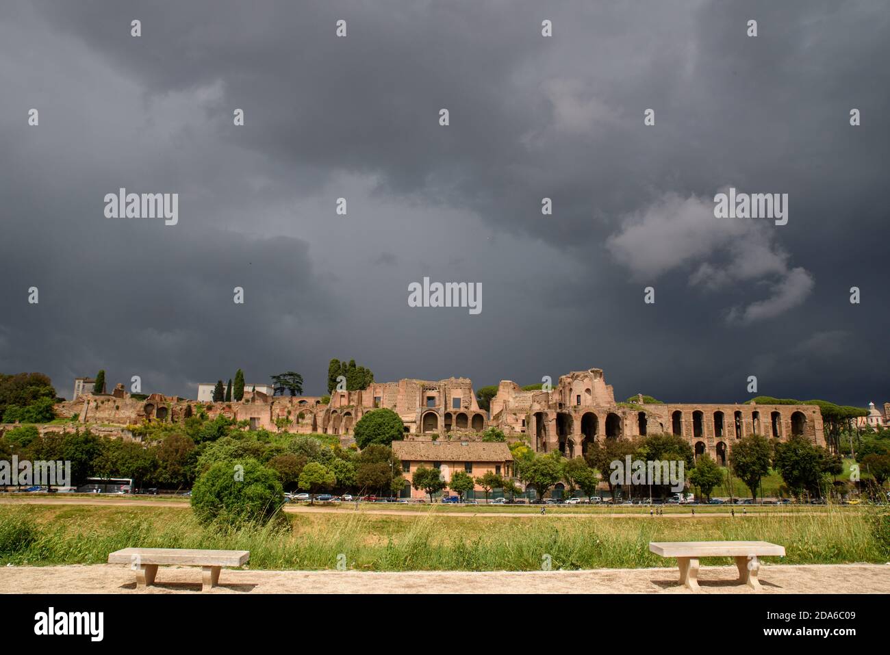 Ruins circus maximus on hi-res stock photography and images - Alamy