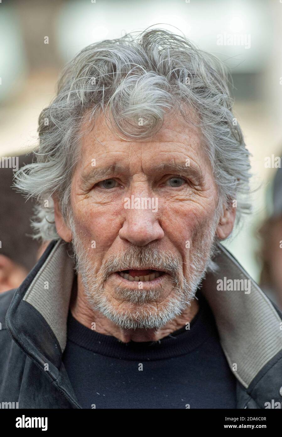 British musician roger waters hi-res stock photography and images - Alamy