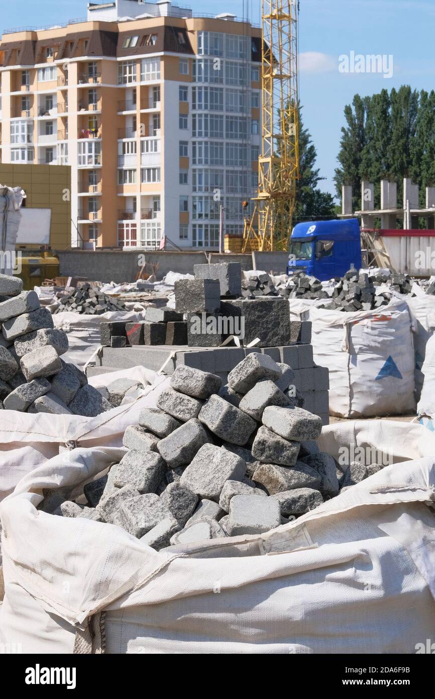 Gray stone building material hi-res stock photography and images - Alamy