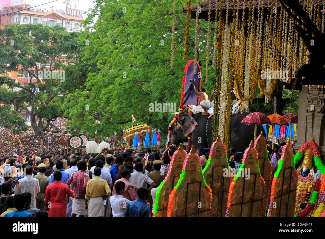 Pooram festival hi-res stock photography and images - Alamy