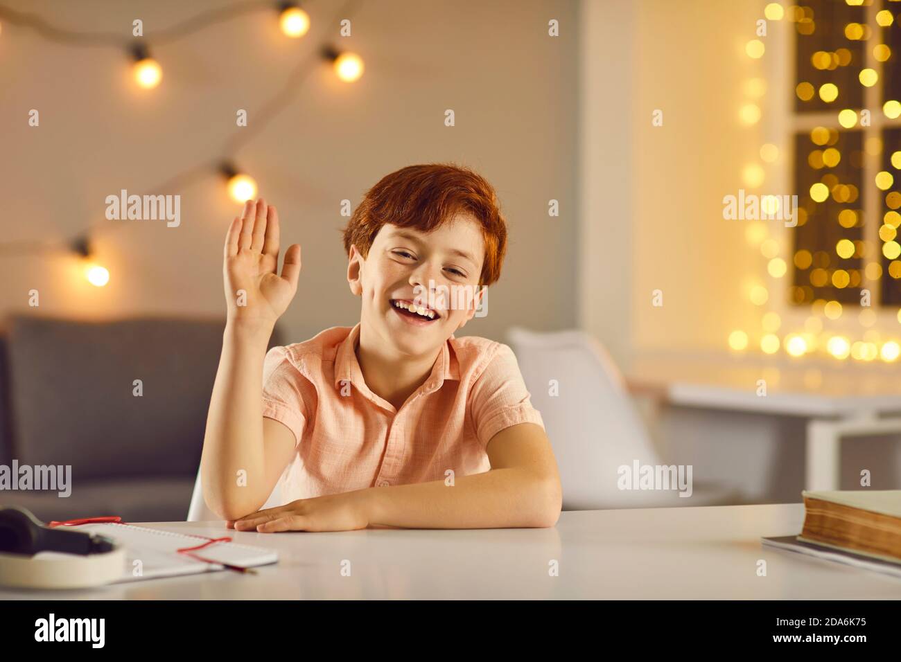 Child waving hand hi-res stock photography and images - Alamy