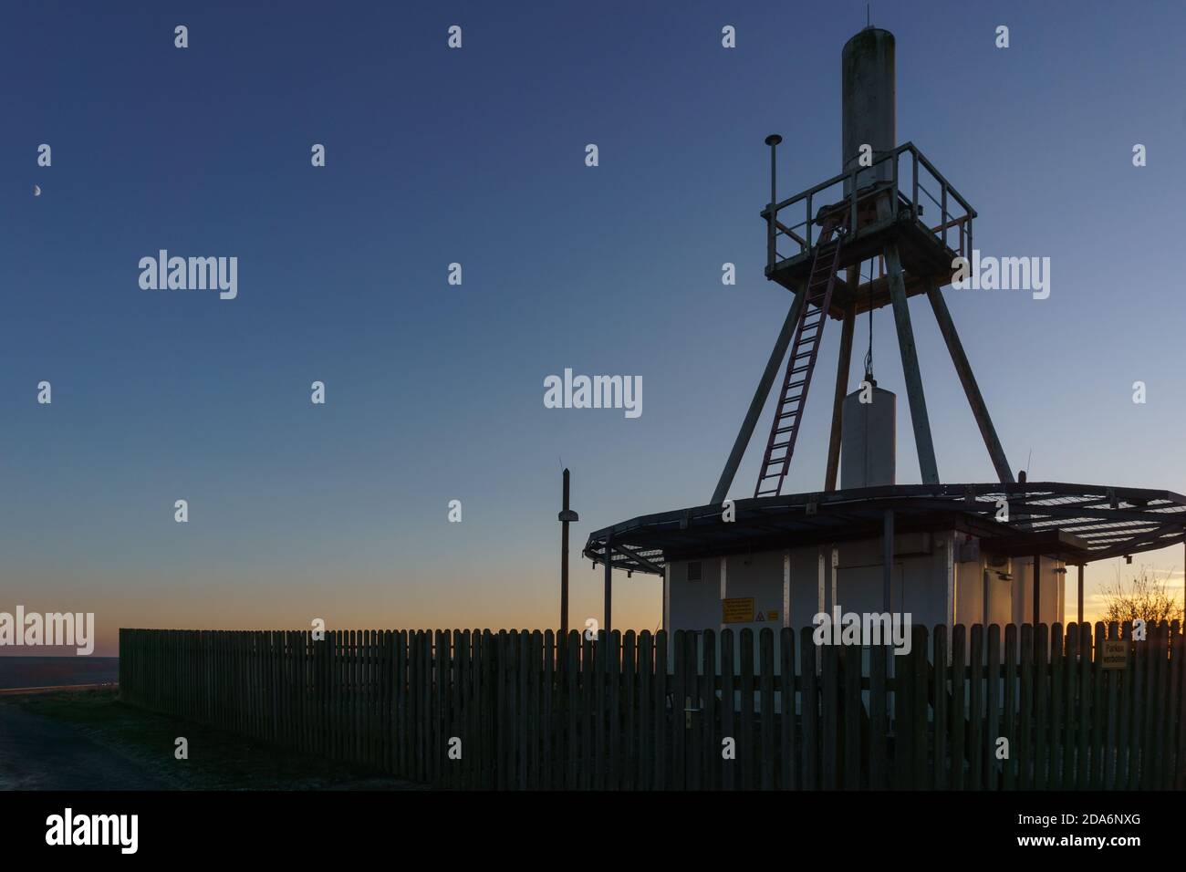 Beacon station hi-res stock photography and images - Alamy