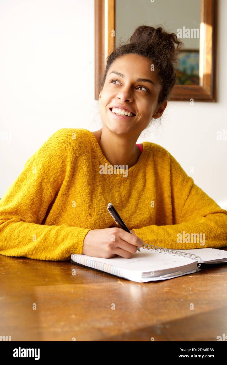 African american lady taking notes hi-res stock photography and images ...