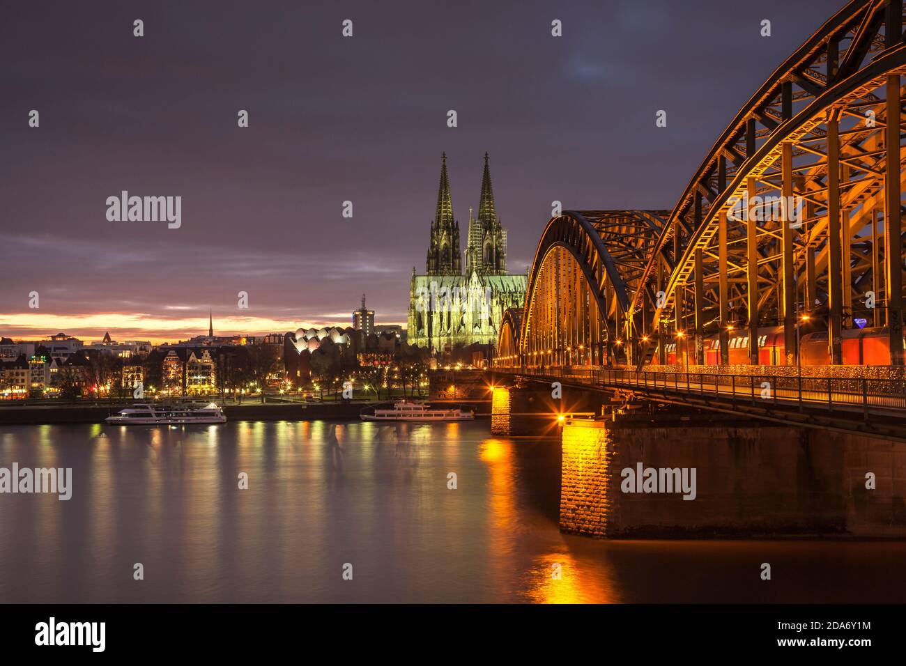 Cologne cathedral hohenzollernbruecke hi-res stock photography and ...