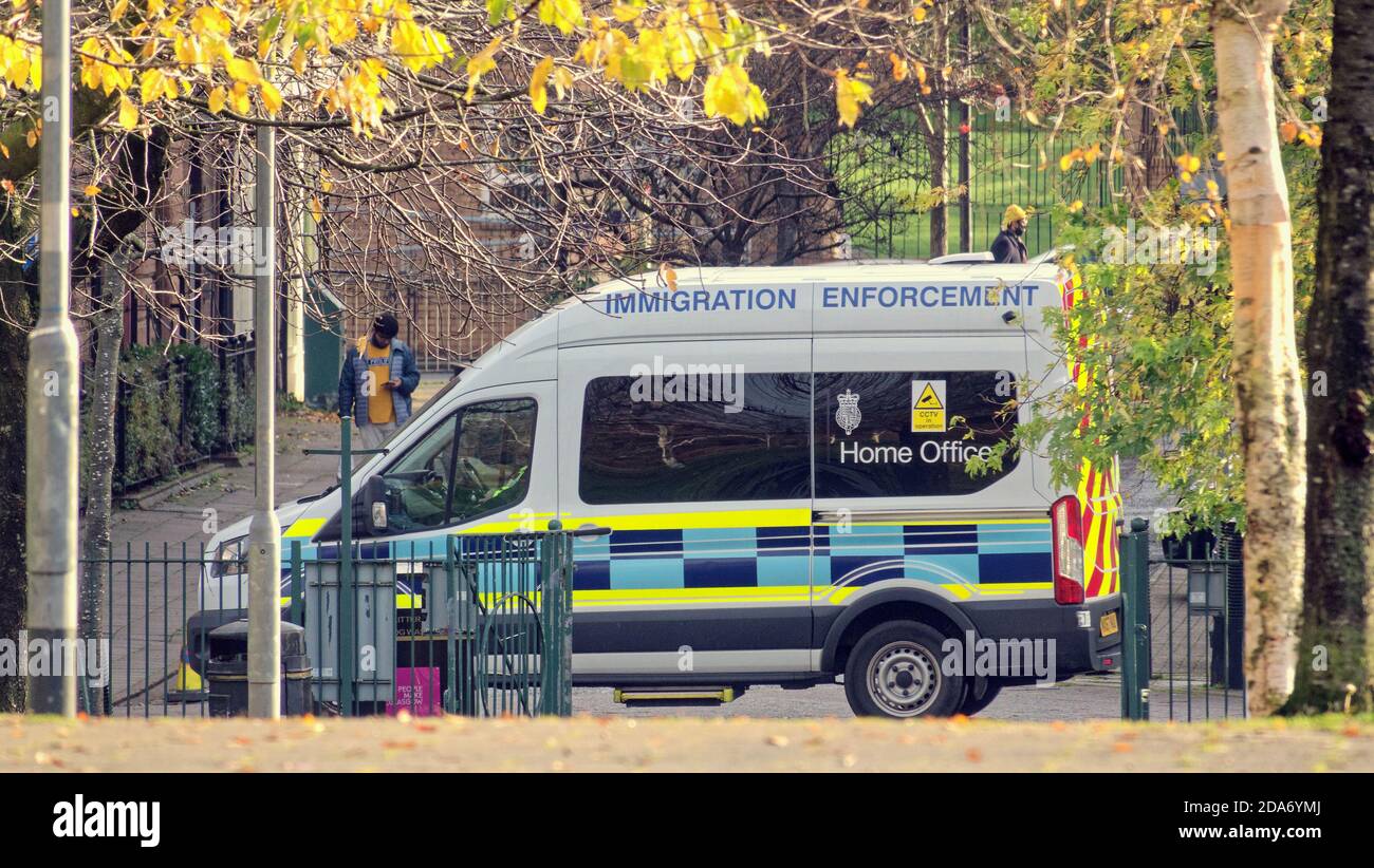Immigration vans hi-res stock photography and images - Alamy