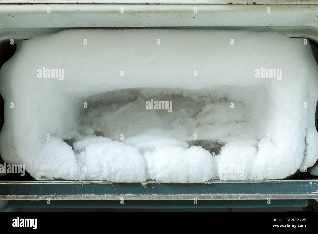 Old freezer hi-res stock photography and images - Alamy