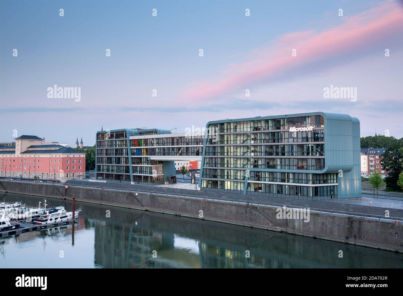 Microsoft buildings hi-res stock photography and images - Alamy