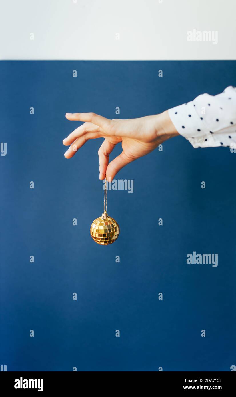 Holds the golden ball hi-res stock photography and images - Alamy